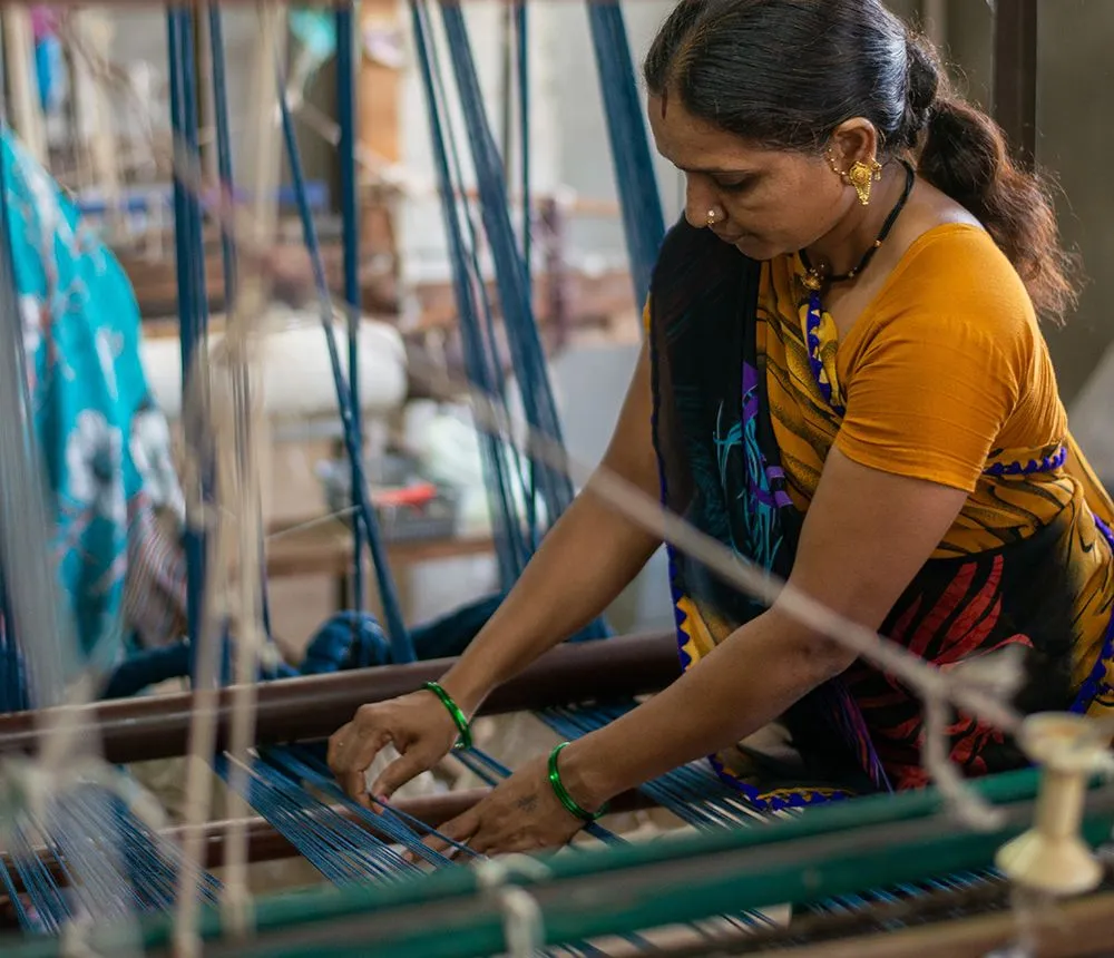 Apply for an instant car loan, Two-wheeler loan, Secured Business Loan ...